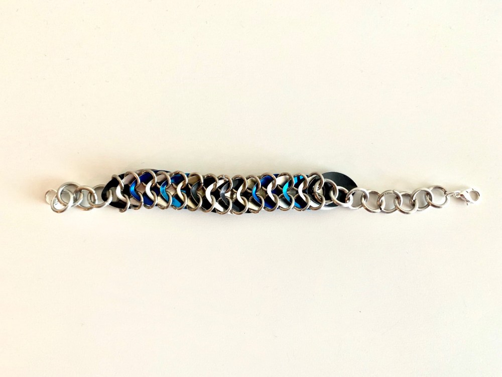 Chainmaille – Scale Bracelet – The Skillful Meeple