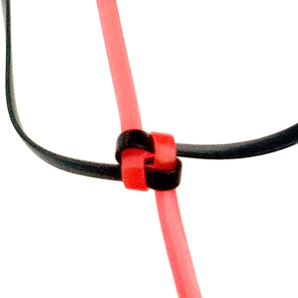 Gimp Bracelets – A Throwback to the 90s – The Skillful Meeple