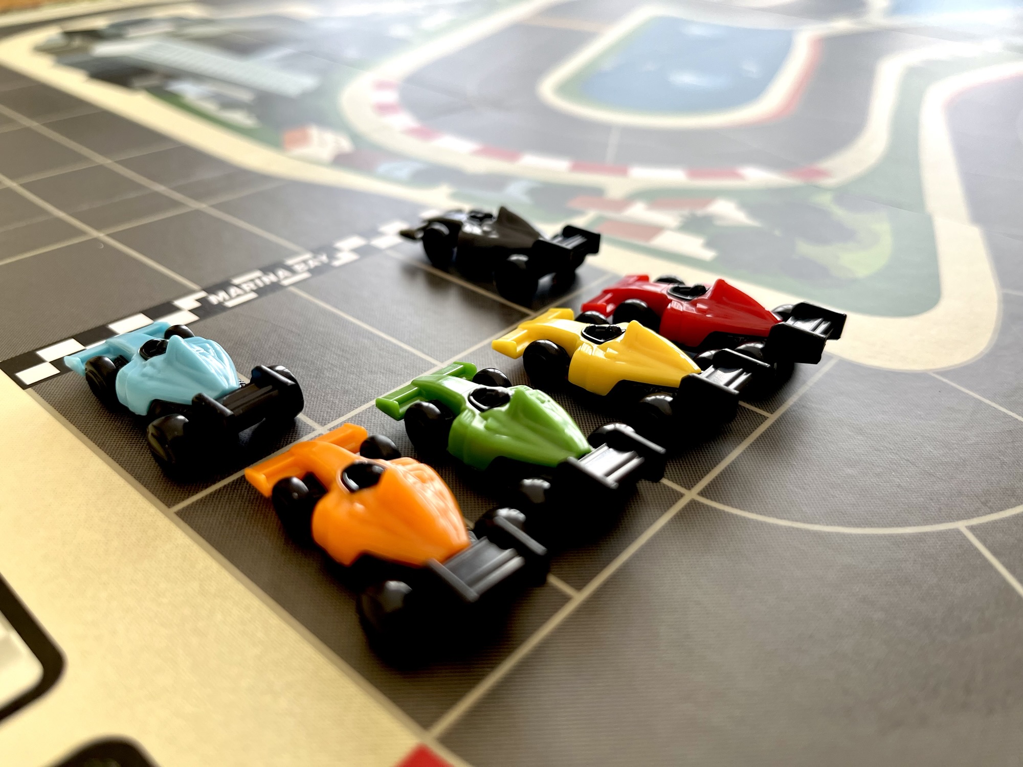 Downforce – The Skillful Meeple